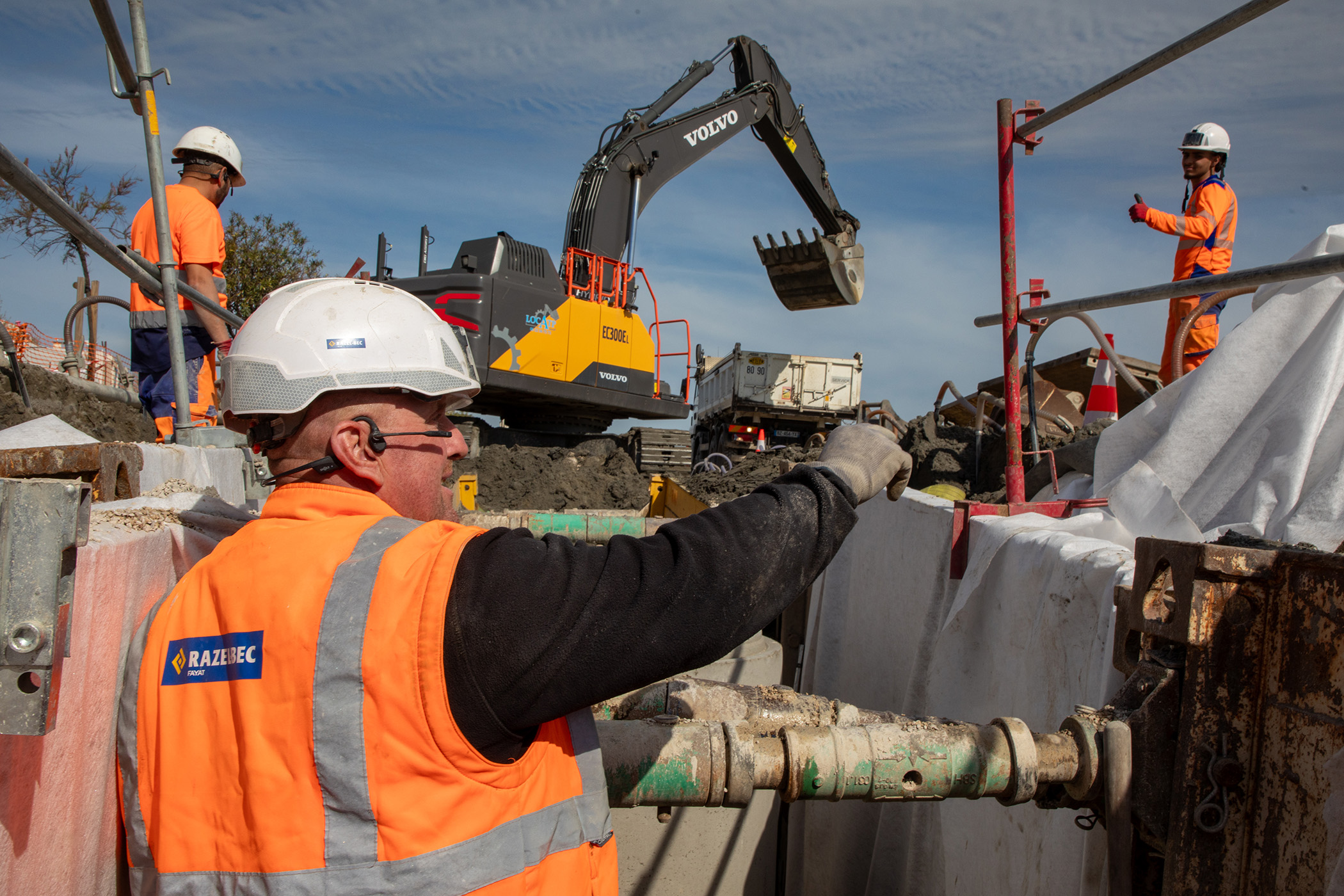 Reportage pour Razel Bec sur l’utilisation de systèmes de communication ...
